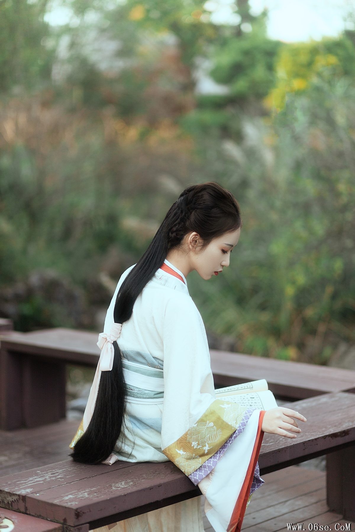 YiTuYu艺图语 Vol.3195 Xia Xia Xia Tong[24P]-六色网
